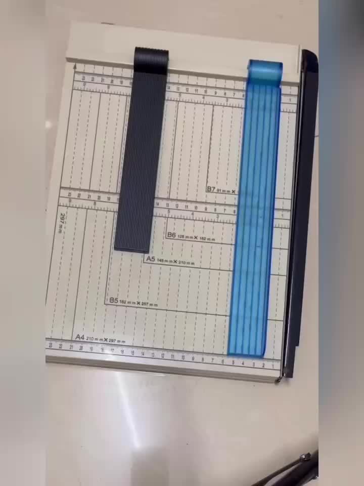 ProCut A4 Paper Cutter – Accurate Cutting in One Smooth Motion – Sarando.uk